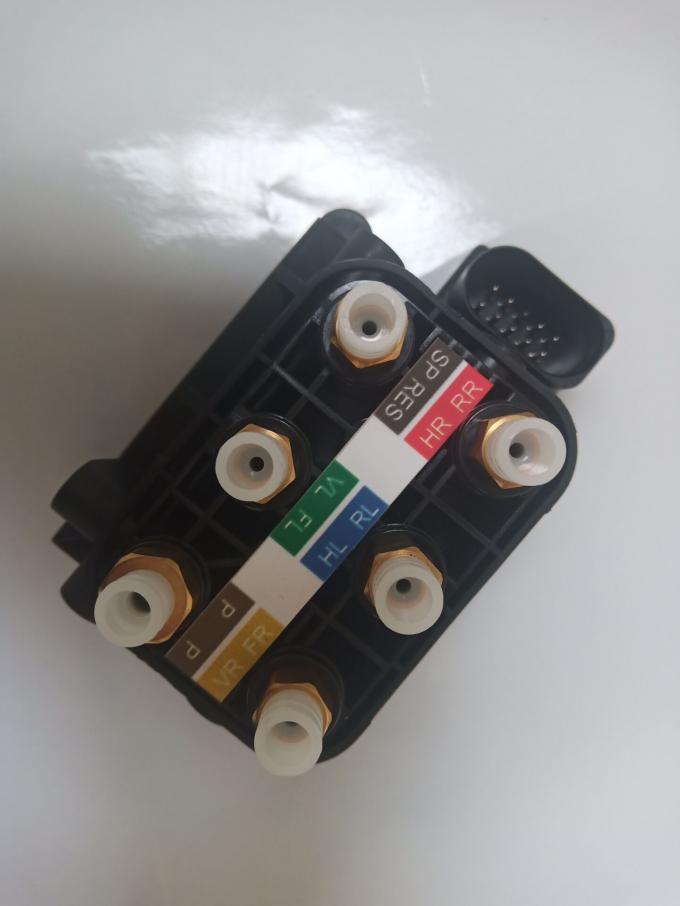 A2123200358 Air Suspension Block Valves For Mercedes - Benz W164 / W166 ...